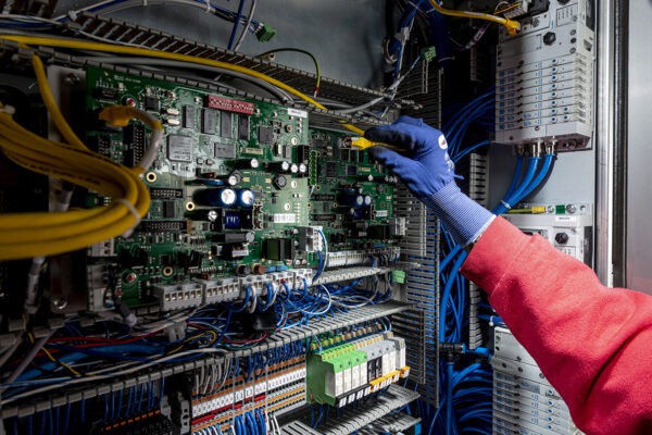 Electrical & Electronics Assemblies - MAN Group